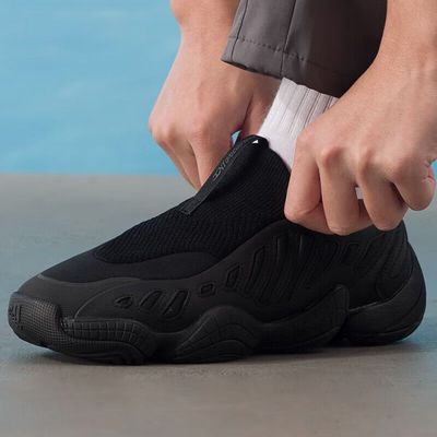 阿迪达斯正品休闲鞋男鞋运动鞋Intimidation一脚蹬跑步鞋JS0823