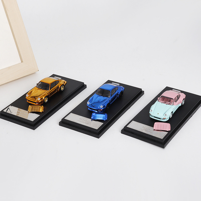 master 1:64 保时捷RWB 930黑鸟 电镀粉蓝双拼色仿真合金汽车模型