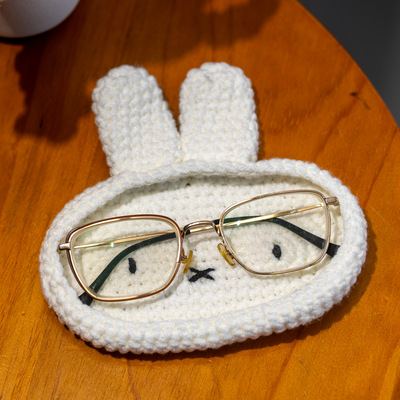 独立站新款创意Handmade crochet eyeglass holder手工钩编眼镜架