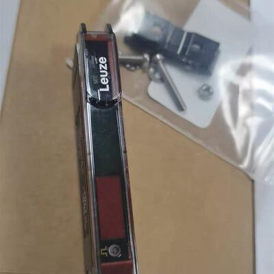 leuzeLEUZE 劳易测D-73277 50133962LV463.XV7/4T-M8全新正品