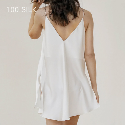 真丝吊带睡裙女纯欲撩人性感开叉