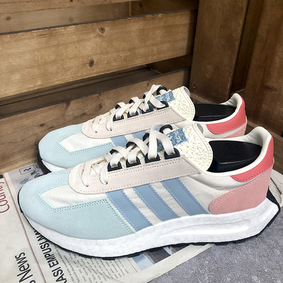 阿迪达斯三叶草男女经典运动鞋