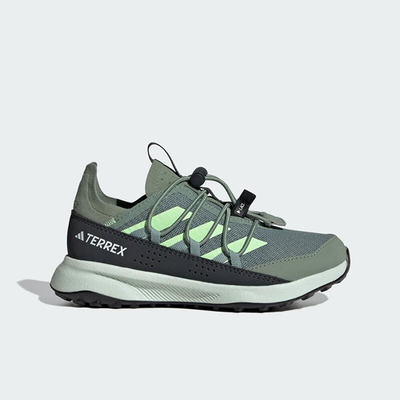 阿迪达斯儿童休闲运动鞋