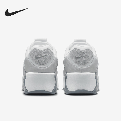 耐克女士休闲气垫缓震耐磨运动鞋