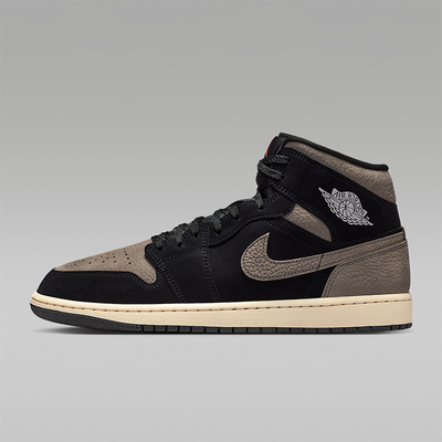 Nike/耐克正品JORDAN男士休闲高帮系带耐磨减震运动鞋IB7110-002