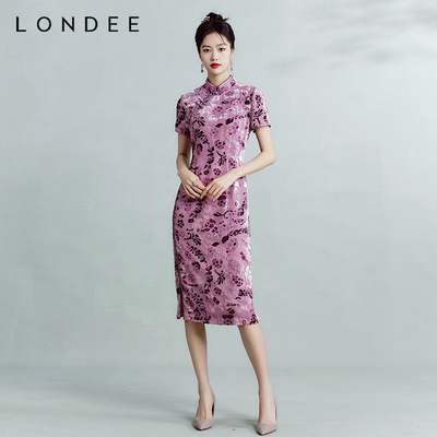 Londee/龙笛新中式修身高端丝绒烧花优雅气质旗袍中长裙女3T21299