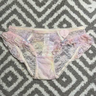 专柜正品天堂粉多层蕾丝三角内裤