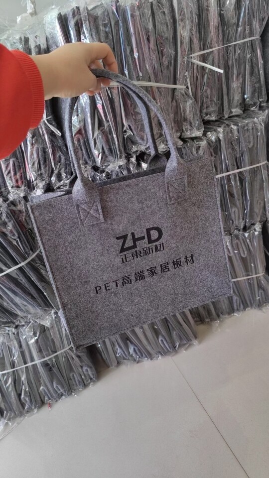 广西武鸣新品托特包手提袋创意开窗毛毡包激光压印环保帆布袋