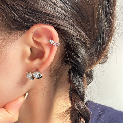 蓝色海洋心冷淡风耳骨钉女
