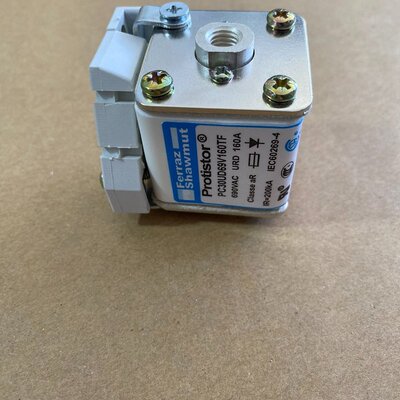 议价法国罗兰熔断器PC30UD69V160TFPC30UD69V125TFPC30UD69V200TF