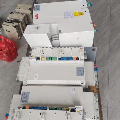 B变频器ACSM1-204AR-090A-4ACSM1-04AS-090A-4ACSM1-04AM-090A-4