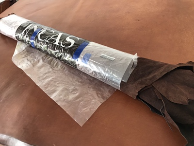 incas胎牛皮 1.0mm 植鞣油蜡皮 7-9尺 150/张 美式复古牛皮