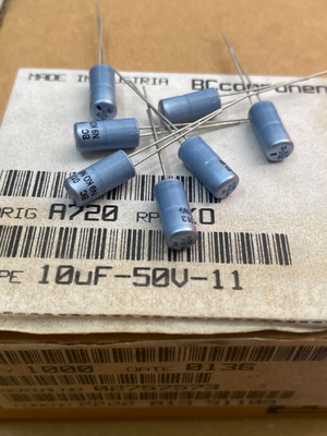 VISHAY系水蓝铝壳发烧电解电容