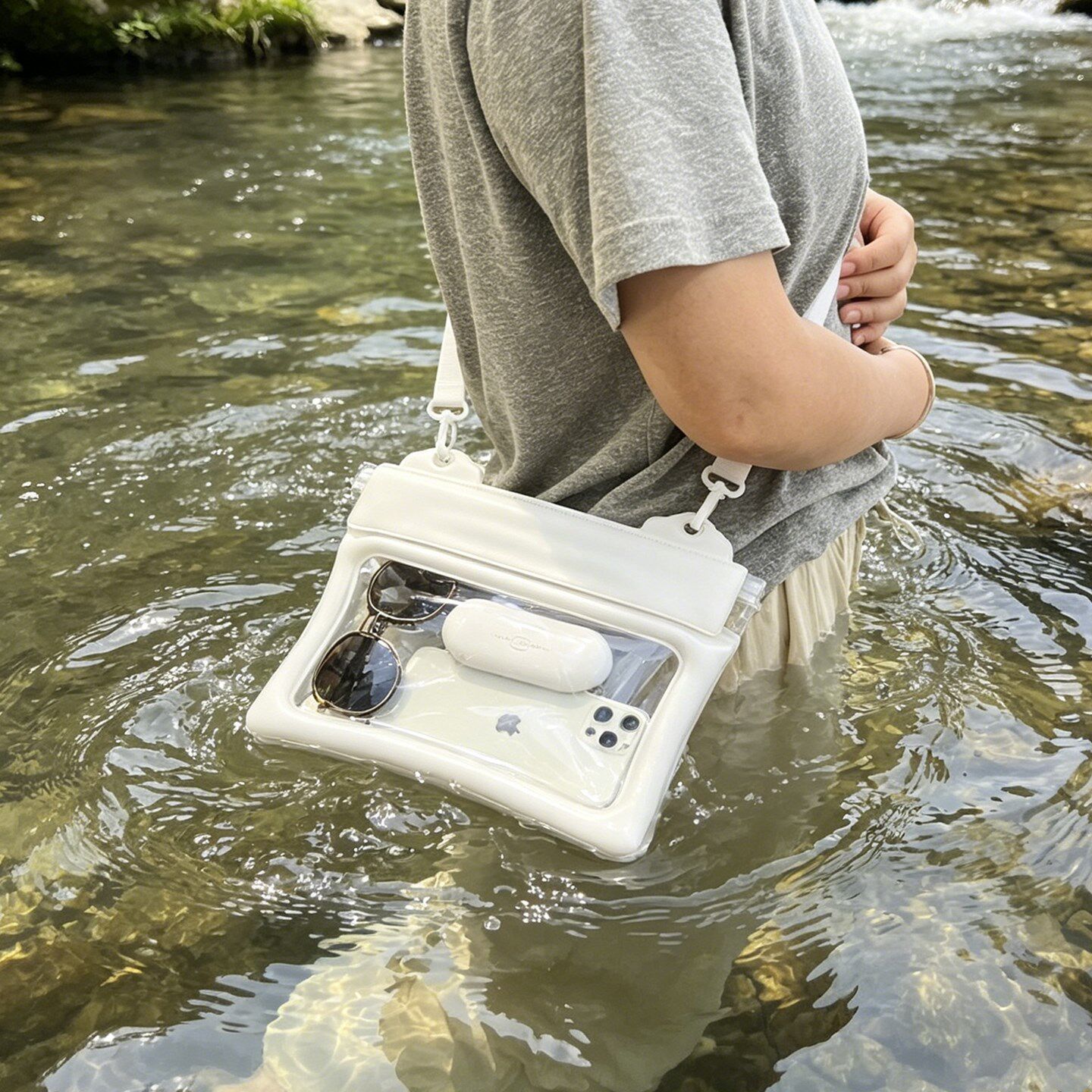 防水手机包防水袋游泳专用包透明单肩斜挎小方包轻便户外玩水装备