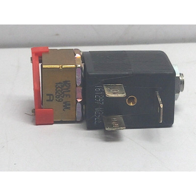 Burkert 6012 C1.6 FPM MS 电磁阀 Flnsch PN0-6bar 110V 50-60Hz