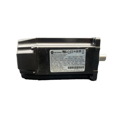 Allen Bradley VPL-B1153F-CJ12AA Serie A 3 Phase 5000 RPM AC
