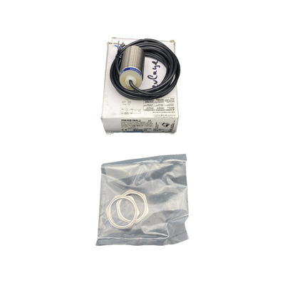 TELEMECANIQUE XS630B1MAL2 014736 DETECTEUR INDUCTIF x1pc