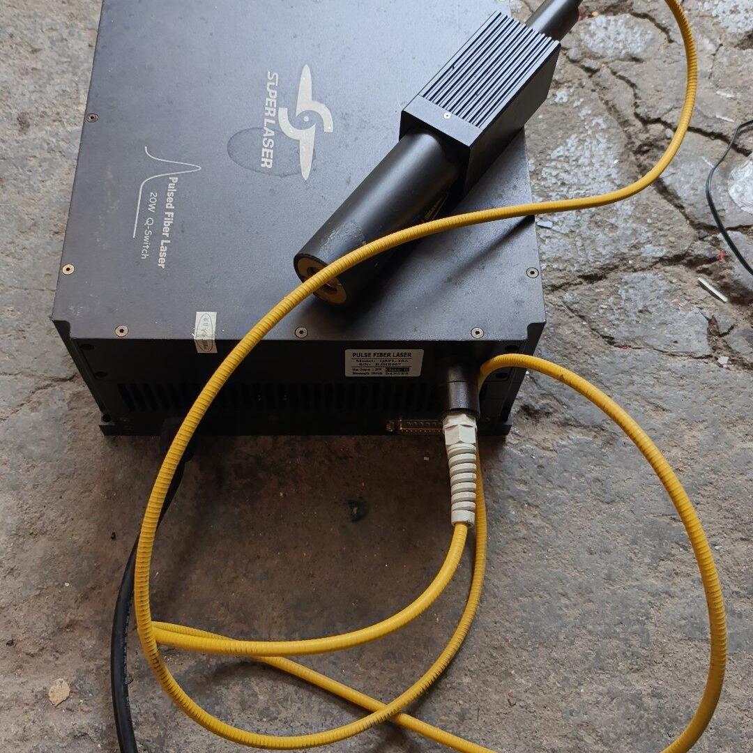 QSFL-20A 激光打标机主机 脉冲光纤光电激光器件议价维修