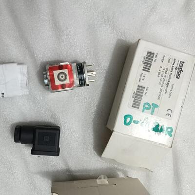 8264.76.2510 NPN4.0AF4 压力传感器 TRAFAG工业工控议价维修