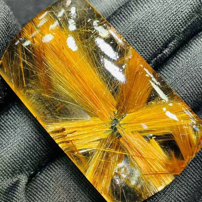 魅晶天然水晶钛晶花无事牌吊坠