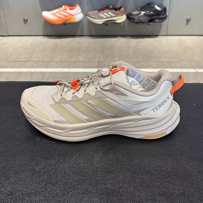 阿迪达斯TERREX FREEHIKER LT户外全能徒步鞋KK1881 1883 1879