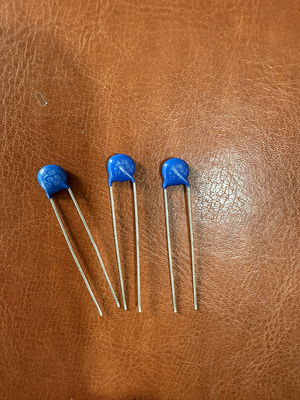 S05K75 压敏电阻 EPCOS B72205S0750K101 全新原装正品