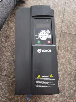 众辰T9400变频器22KW/30KW(议价商品）