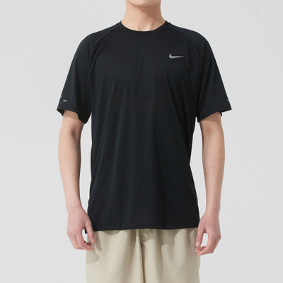 NIKE耐克男装黑色短袖T恤26夏季新款运动服跑步健身衣HV5204-010