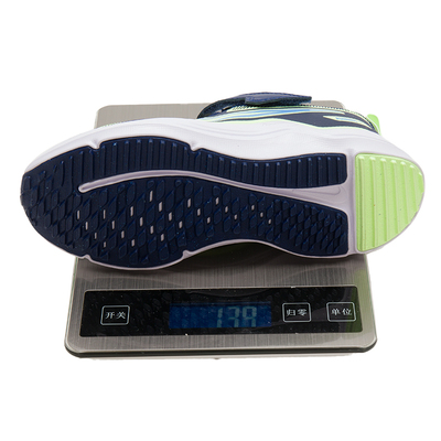 NIKE耐克童鞋新款轻量透气缓震跑步鞋儿童运动鞋休闲鞋HM4400