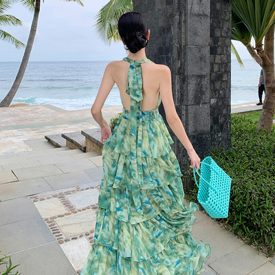 法式度假晕染绿色挂脖吊带蛋糕连衣裙夏季新款