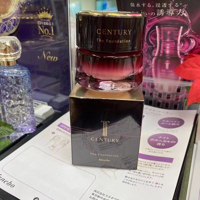 嘉娜宝twany世纪贵妇粉霜粉底液