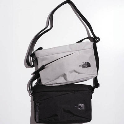 日本代购直邮THE NORTH FACE Pyrenees Shoulder S弹道再生尼龙包