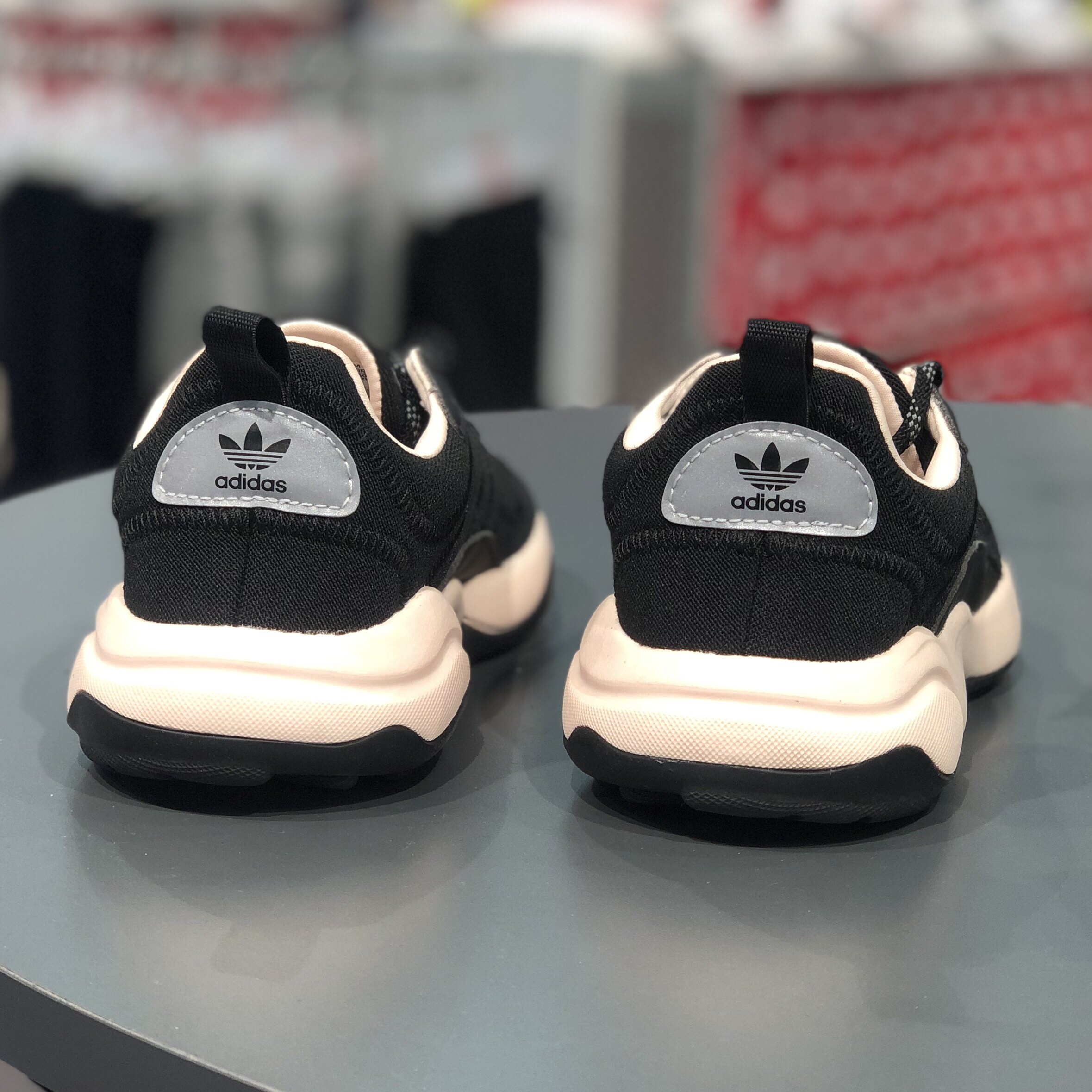 Adidas/阿迪达斯三叶草Haiwee女鞋新款舒适运动休闲跑步鞋 FV9486_虎窝淘