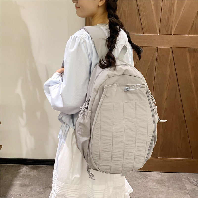 网球双肩包休闲简约风布艺背包学院风女大容量轻便电脑包学生书包