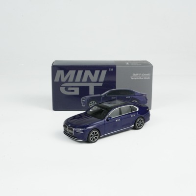 MINIGT 1:64 宝马 BMW i7 xDrive60 Tanzanite #1111 合金车模型