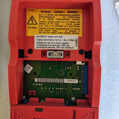 SEW/赛威 变频器MOVITRAC 31C005-50议价 维修！！！