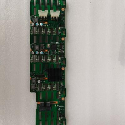 RH5885 V3服务器23/ 8盘位 硬盘背板 BC61HBPA BC61HBPB