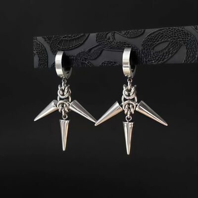 New Stainless Steel Rivet Creative Design Punk Heavy Industr