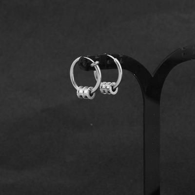 Cold and cool style, handsome and personalized earrings