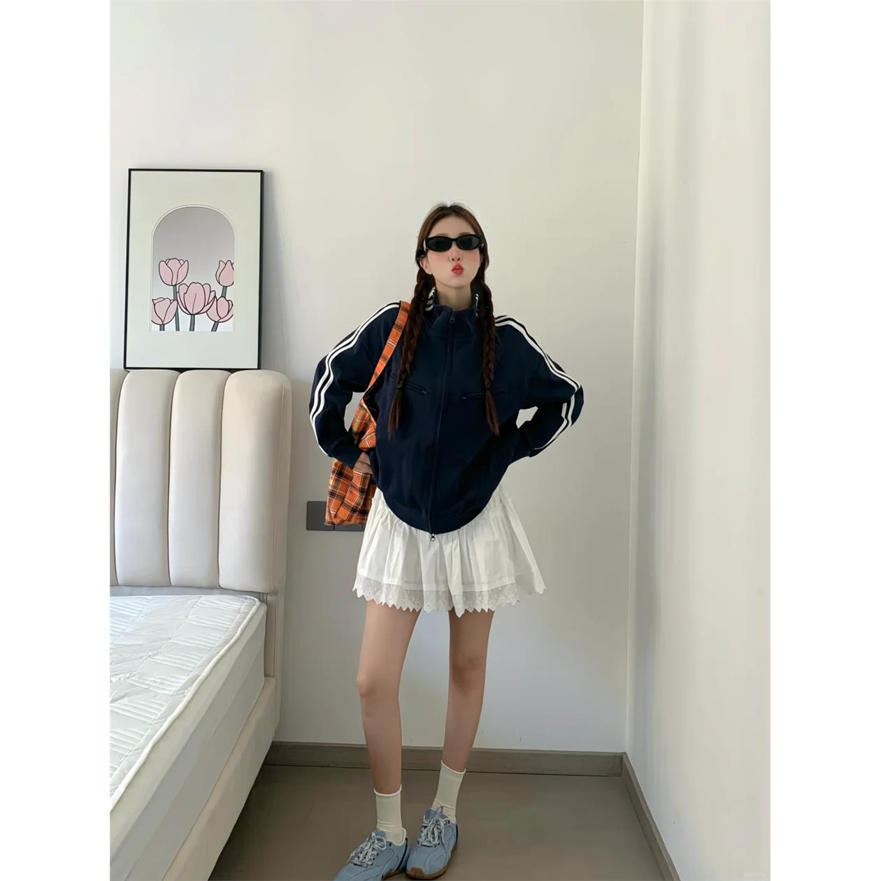 藏青色立领开春卫衣外套女春秋2026新款春季正肩美式夹克拉链上衣