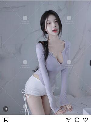 现货~51STUDIO自制 大美女氛围感 紫灰色显腰细打底衫上衣s279