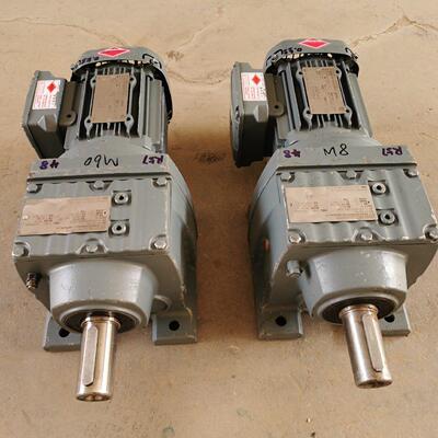 R57 DRS71M4 赛威减速机 0.55kw 速比1:48.23 轴直径35议价维修