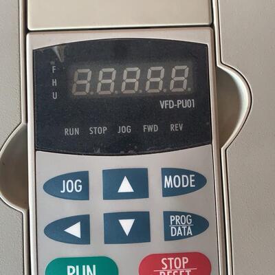 VFD550F43A-G 台达变频器 工控自动化工业设备配件议价维修