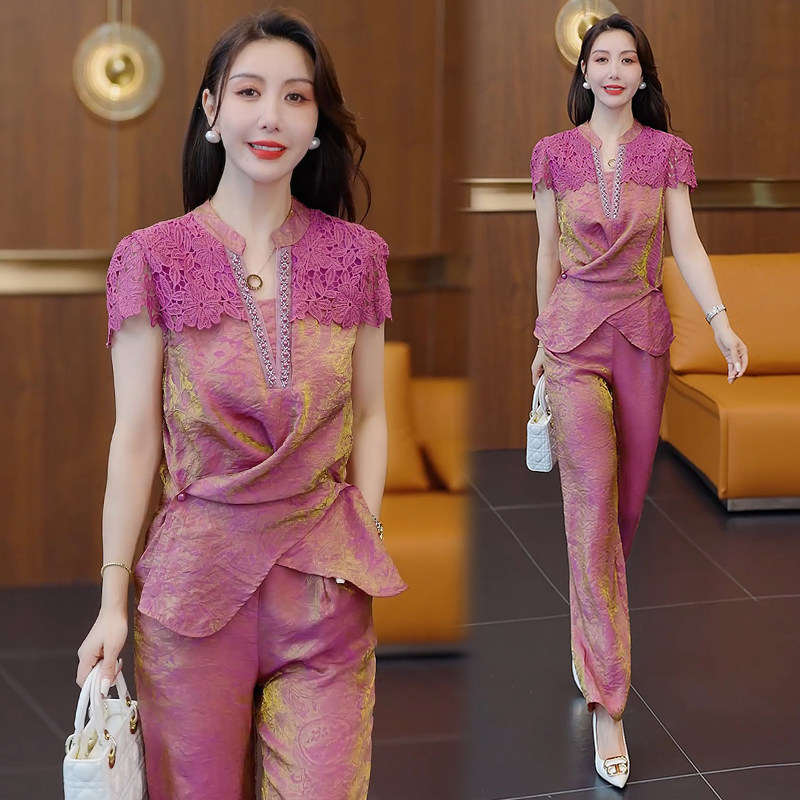 高级感时尚套装女夏装气质减龄显瘦小众设计修身上衣阔腿裤两件套