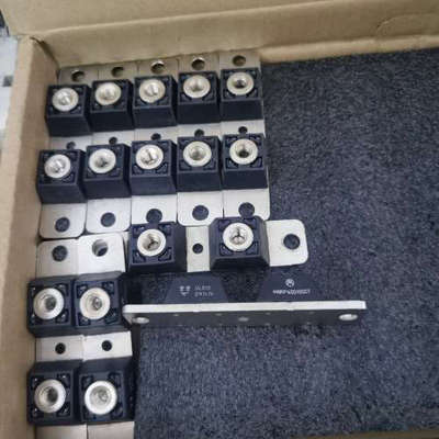 MBRP400100CT MBR30045 IR 95-46