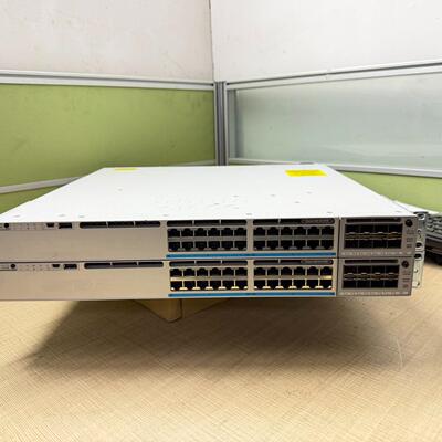 Cisco/ Catalyst 9300-24UX-A