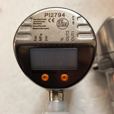 IFM易福门压力传感器 型号PI2794 德国