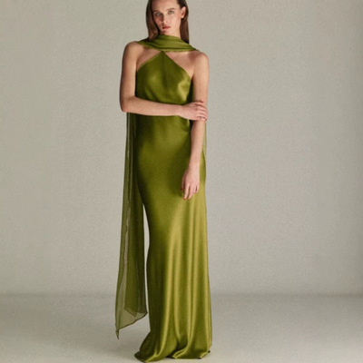 2026 Women's neck hanging sleeveless slim fit backless dress
