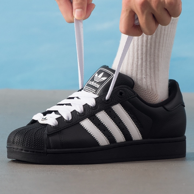 Adidas阿迪达斯三叶草正品春秋男女同款贝壳头时尚休闲板鞋KK4474