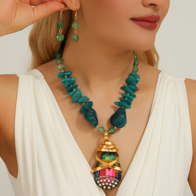 仿水晶碎石串珠吊坠项链耳环套装韩国时尚OL宴会饰品Necklaces